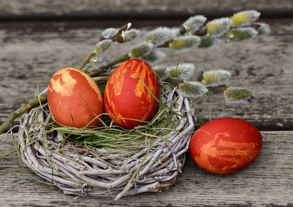 Greek Pascha traditions – Orthodox Pebbles